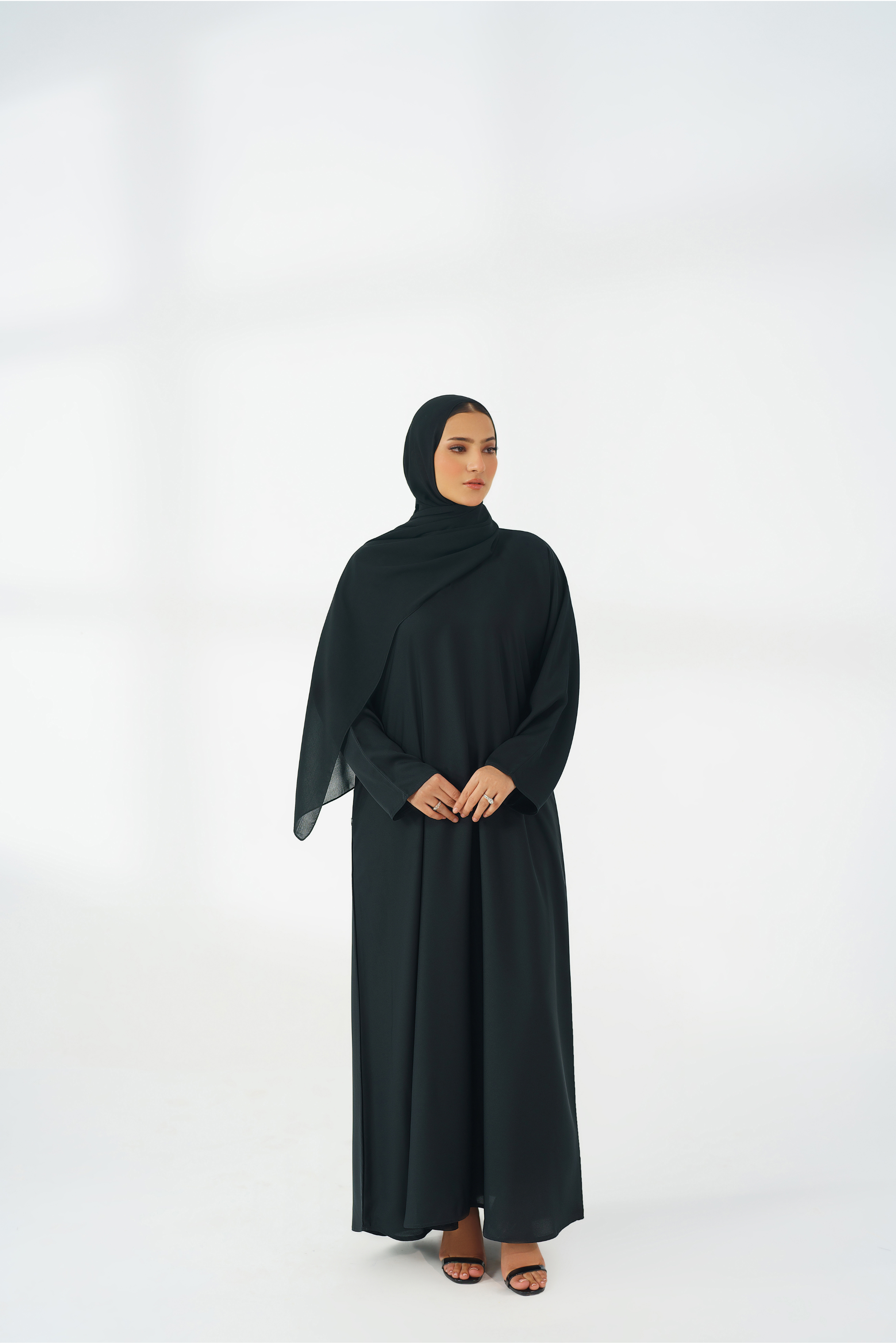 Black Simple Basic Abaya - Tayyab Hijab – tayyabhijab